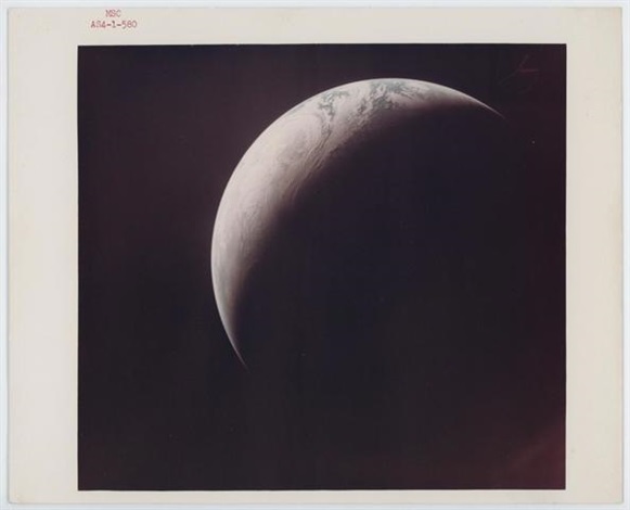 Apollo 4 The first color photograph of the whole Planet Earth by NASA ...